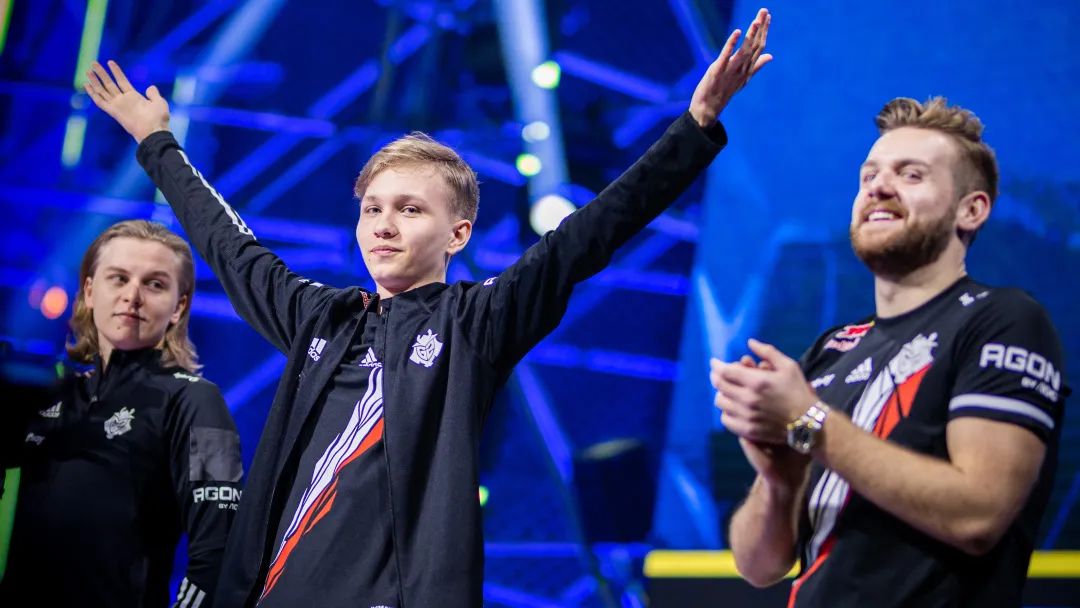 【CS:GO】CSGO壁纸｜m0NESY-3楼猫