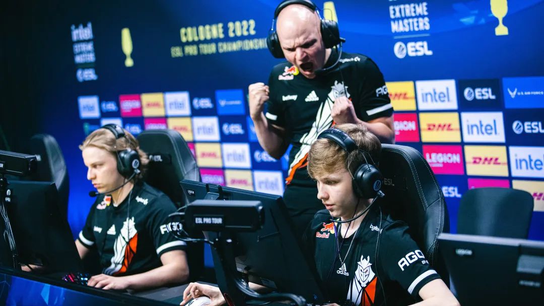 【CS:GO】CSGO壁纸｜m0NESY-3楼猫